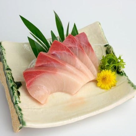 Hamachi (5 slices) – Tasteandtell
